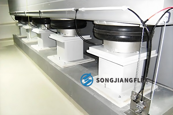 Air Springs Used in Different Types of Injection Molding Machines